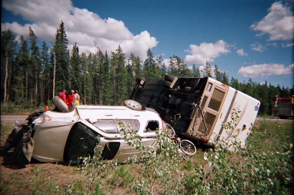 10 Worst Towing RV Accidents You Need to Avoid - Tiny Living